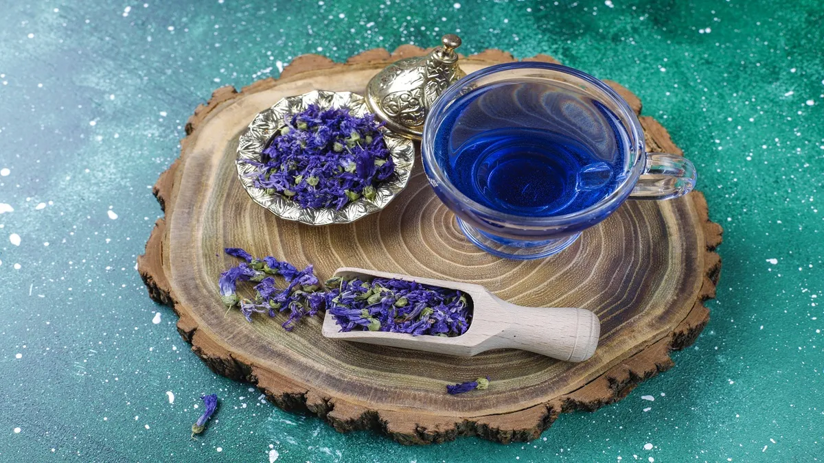 5 Best Blue Tea Brands On Amazon You Must Try For Simple Sipping Pleasure