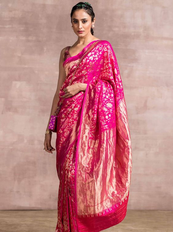 5 Brocade Saree Designs To Elevate Your Wardrobe | Herzindagi