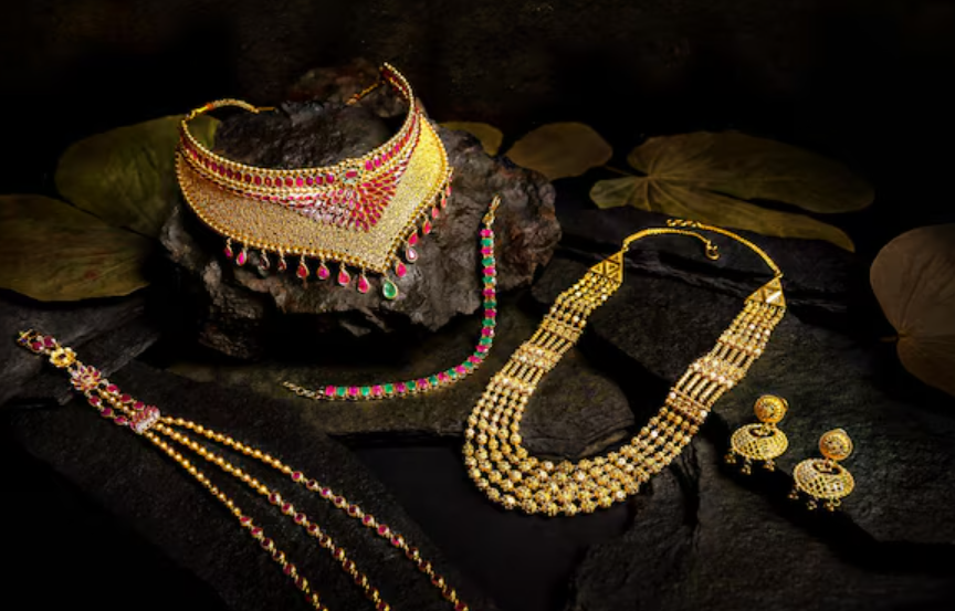 Gold Rate Today For 22 & 24 Carat (23-10-2024): Check Latest Gold ...