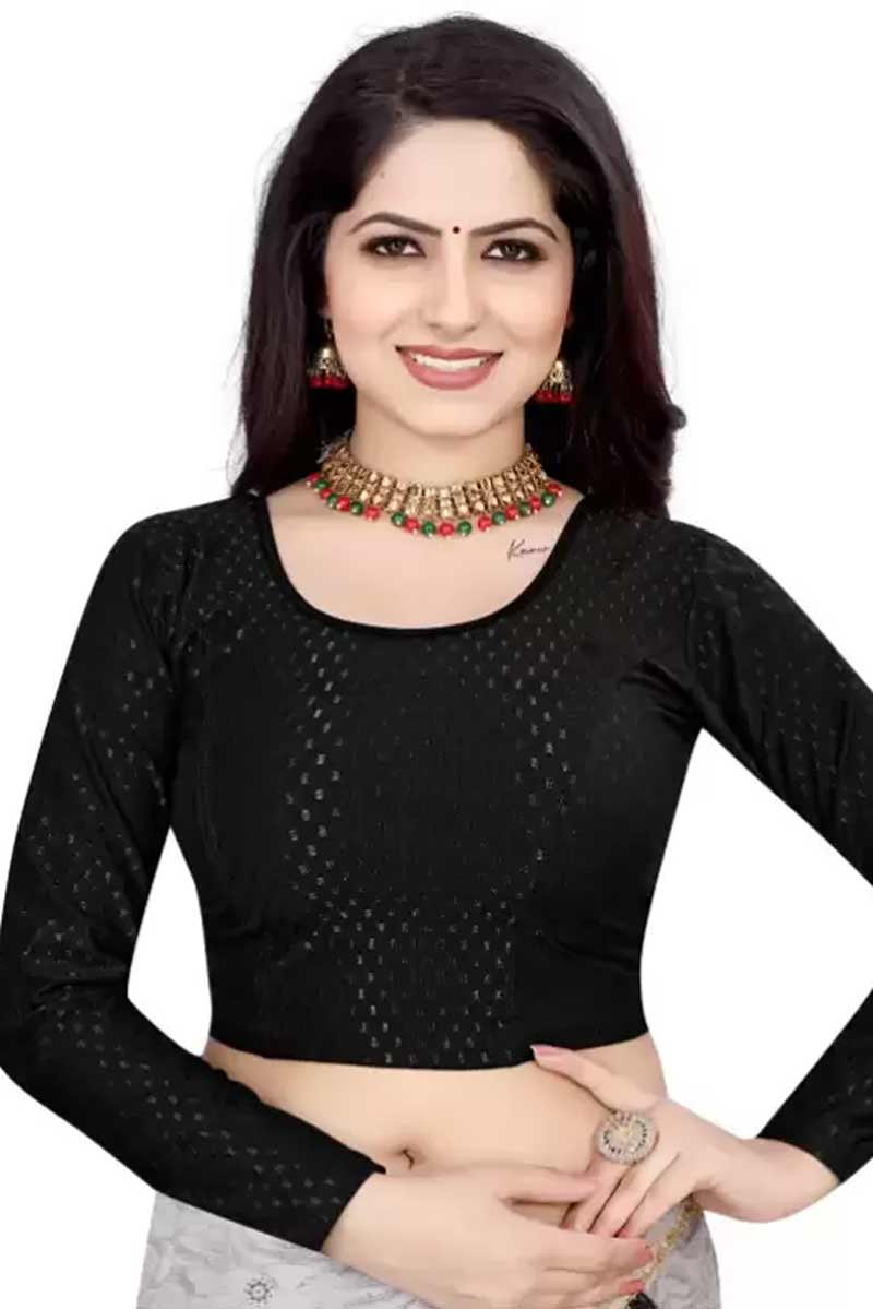 5 Stylish Pot Neck Blouse Designs To Elevate Your Saree Looks | Herzindagi