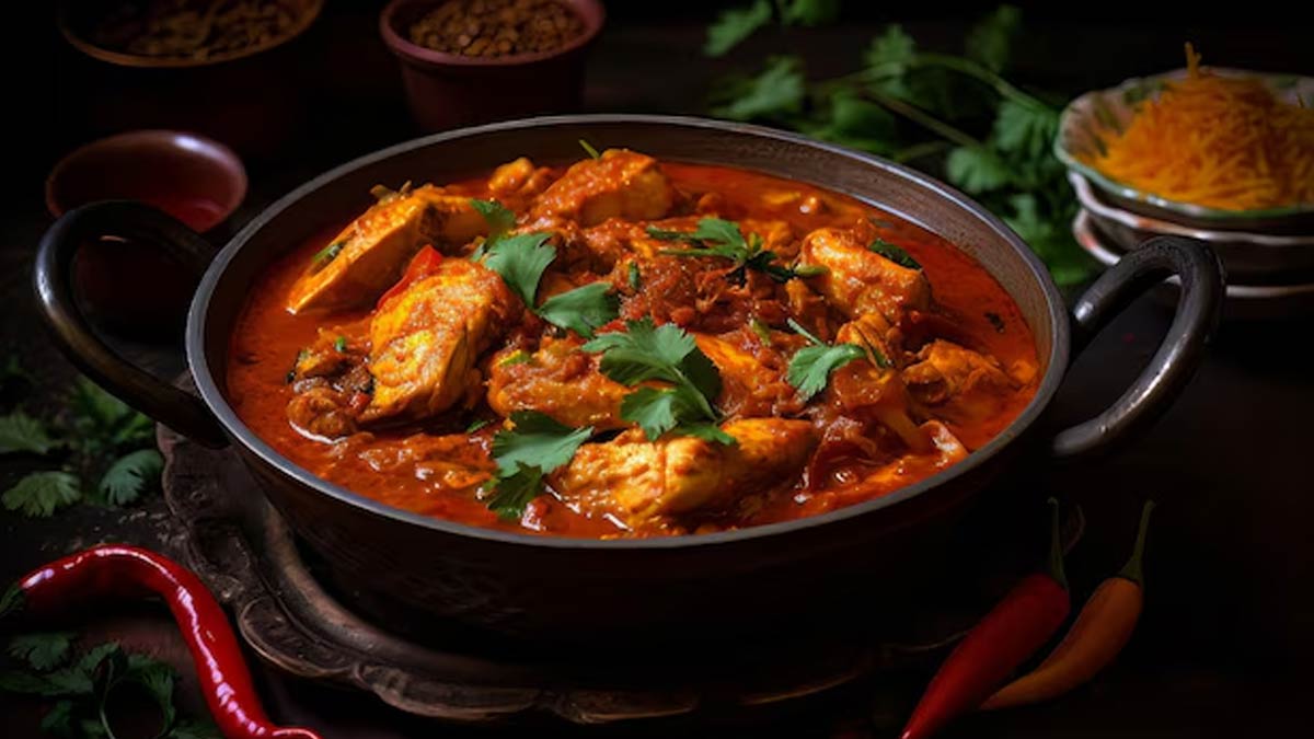 Try This Easy 5-Ingredient Chicken Curry For Busy Nights | HerZindagi