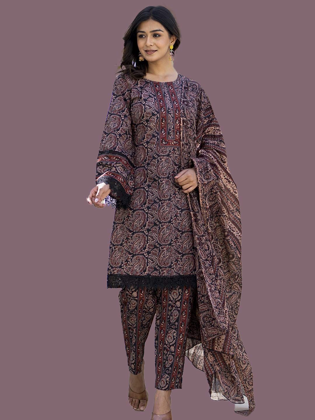 5 Beautiful Pakistani Trousers Designs | Herzindagi