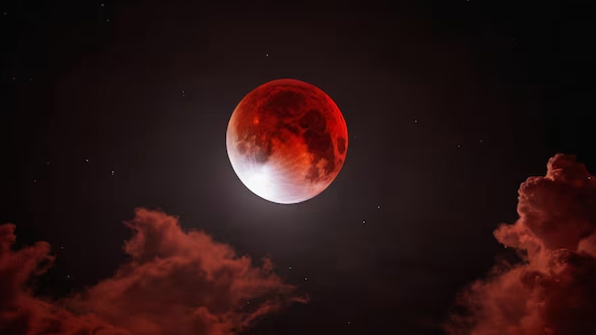 Total Lunar Eclipse 2025 Horoscope: How Will The Blood Moon Affect Each ...