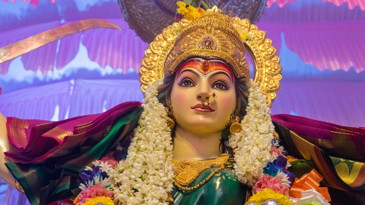 Chaitra Navratri 2025 Day 4: Shubh Muhurat, Colour To Wear, Puja ...