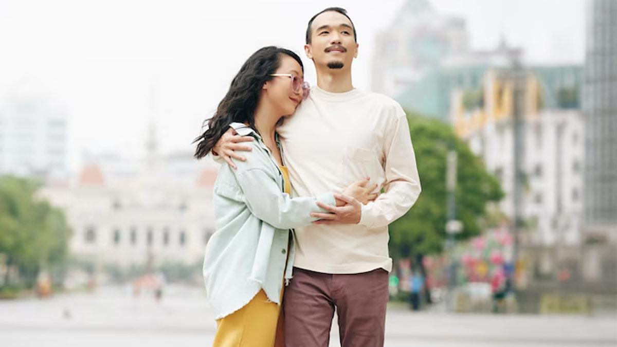 What Is China’s ‘Man Mum’ Trend? Women Are Paying ₹600 for 5-Minute ...