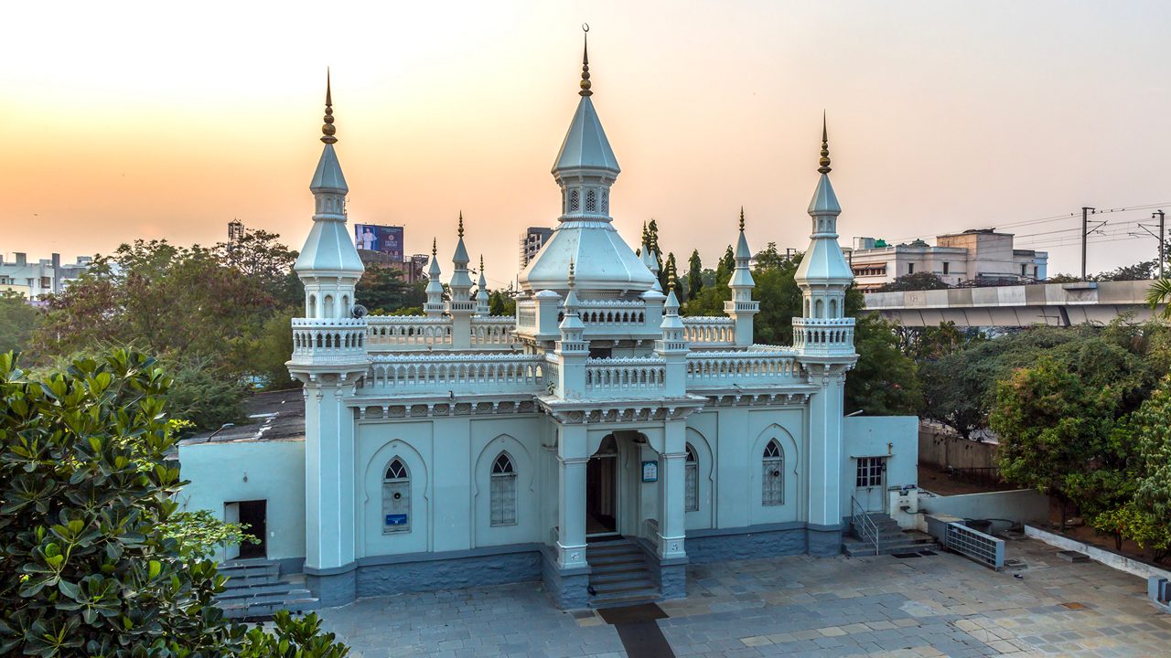 Top 5 Famous Mosques In India That Are Architectural Marvels | Herzindagi