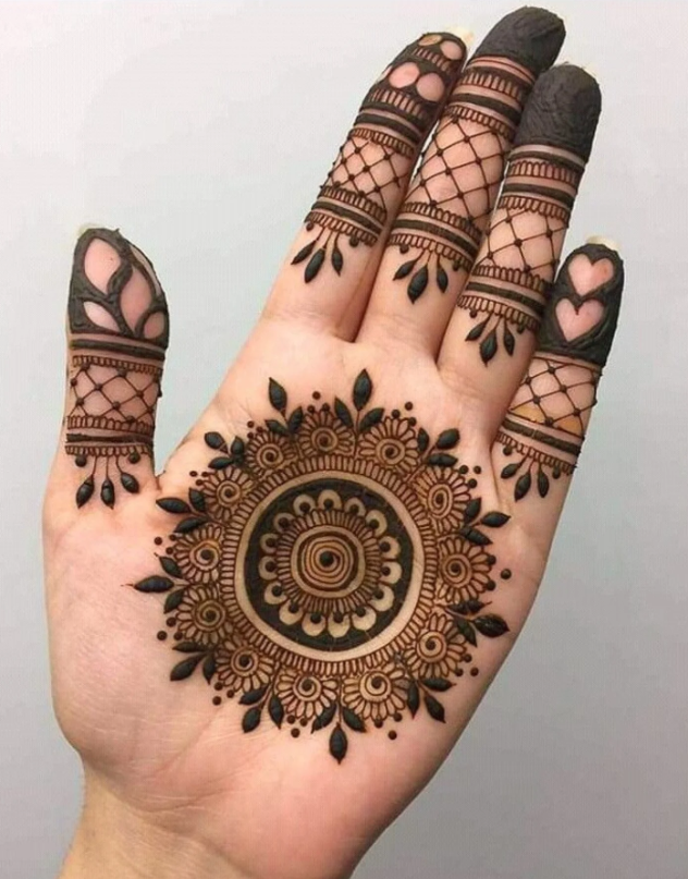 Makar Sankranti Mehndi Designs 2026: 5+ Simple And Beautiful Mehndi ...
