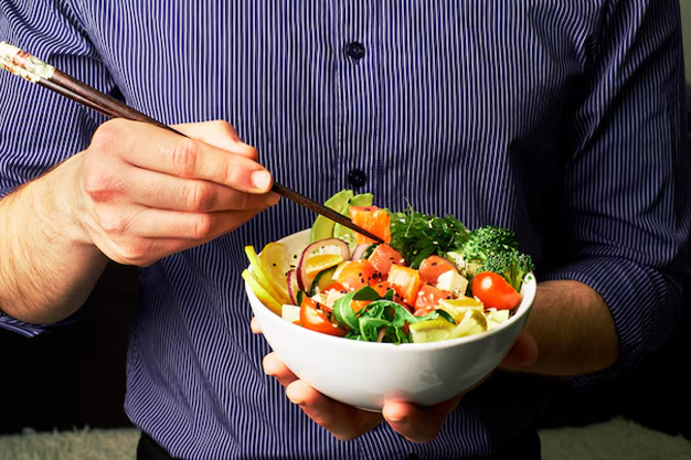 7 Japanese Eating Habits That Help You Stay Slim Without Gym | Herzindagi