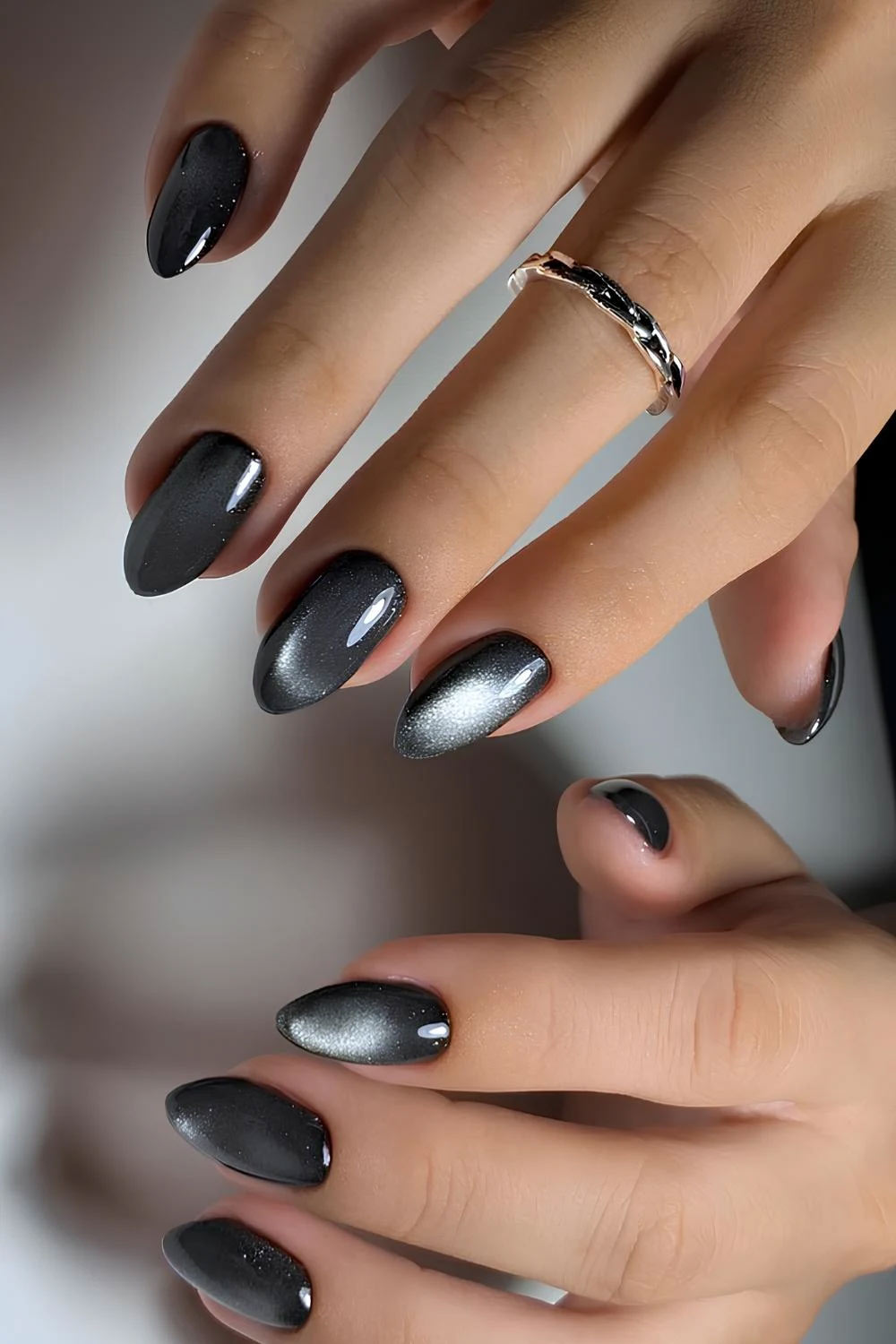 5 Glitter Nail Paint Ideas For Eid 2026 Celebrations | Herzindagi