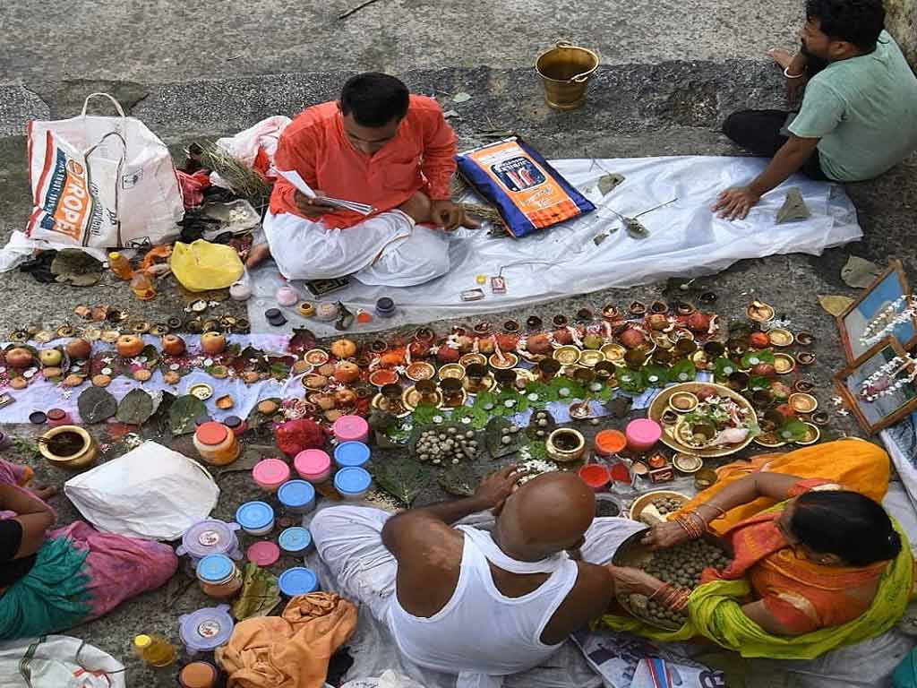 Pind Daan In Madhya Pradesh: मध्य प्रदेश में यहां करें पिंडदान ...