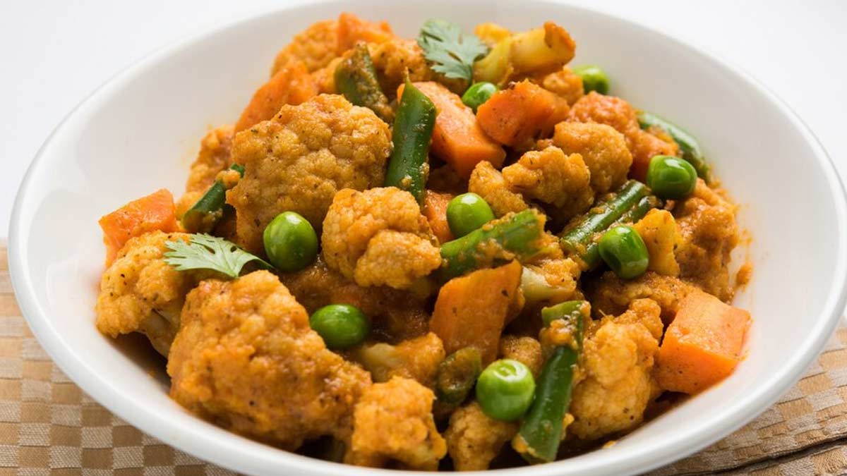 Halwai Style Gobhi Ki Sabji: पूड़ी के साथ चटकारे लेकर खाते रह जाएंगे ...