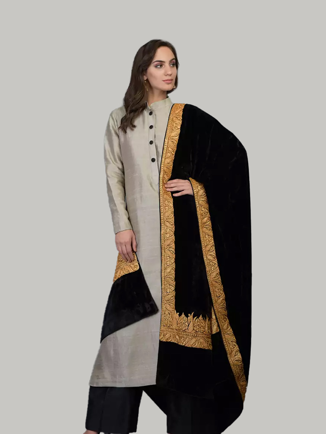 खास इवेंट पर चाहती हैं न्यू लुक तो स्टाइल करें ये कश्मीरी स्टाइल सूट ...