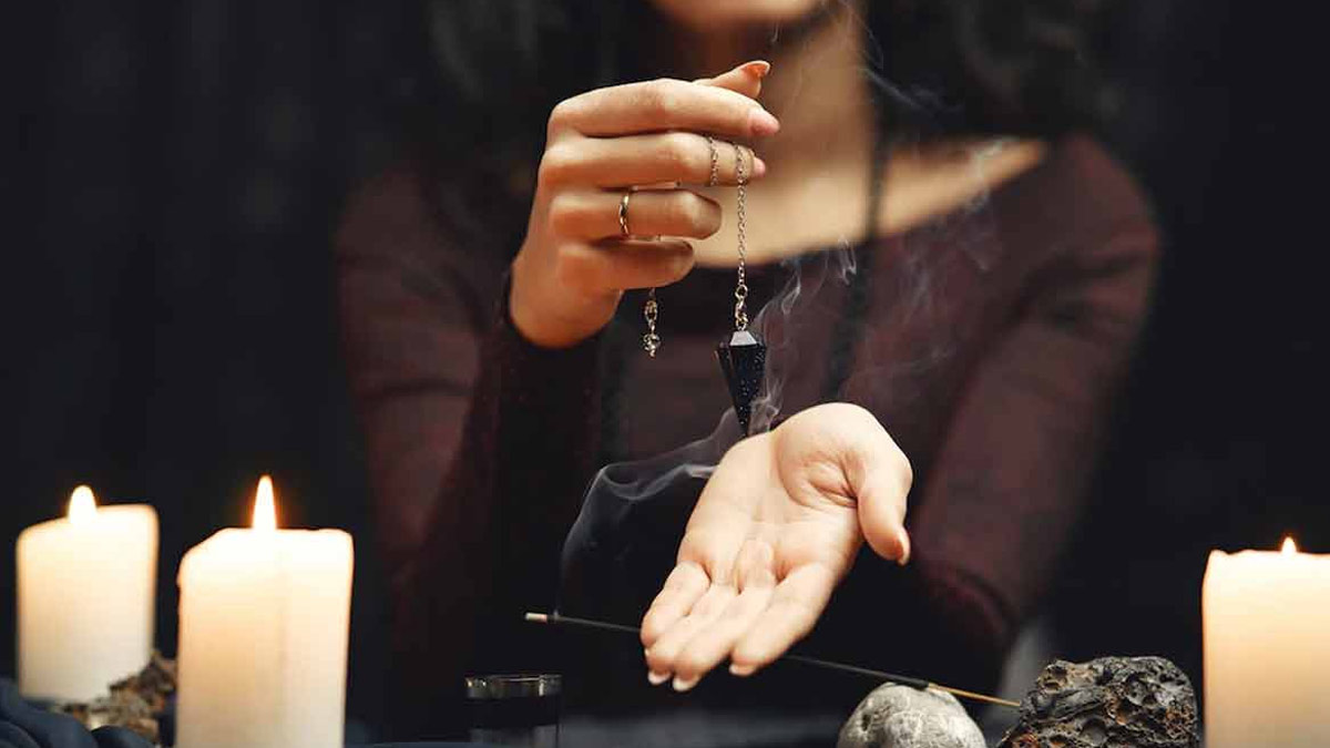 Evil Eye Remedies: नजर उतारने के लिए सबसे अच्छा दिन और समय क्या है ...