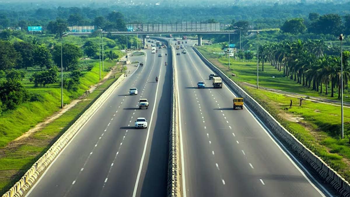 Upper Ganga Canal Expressway: नोएडा से मेरठ के रास्ते जल्द ही तेज होगी ...