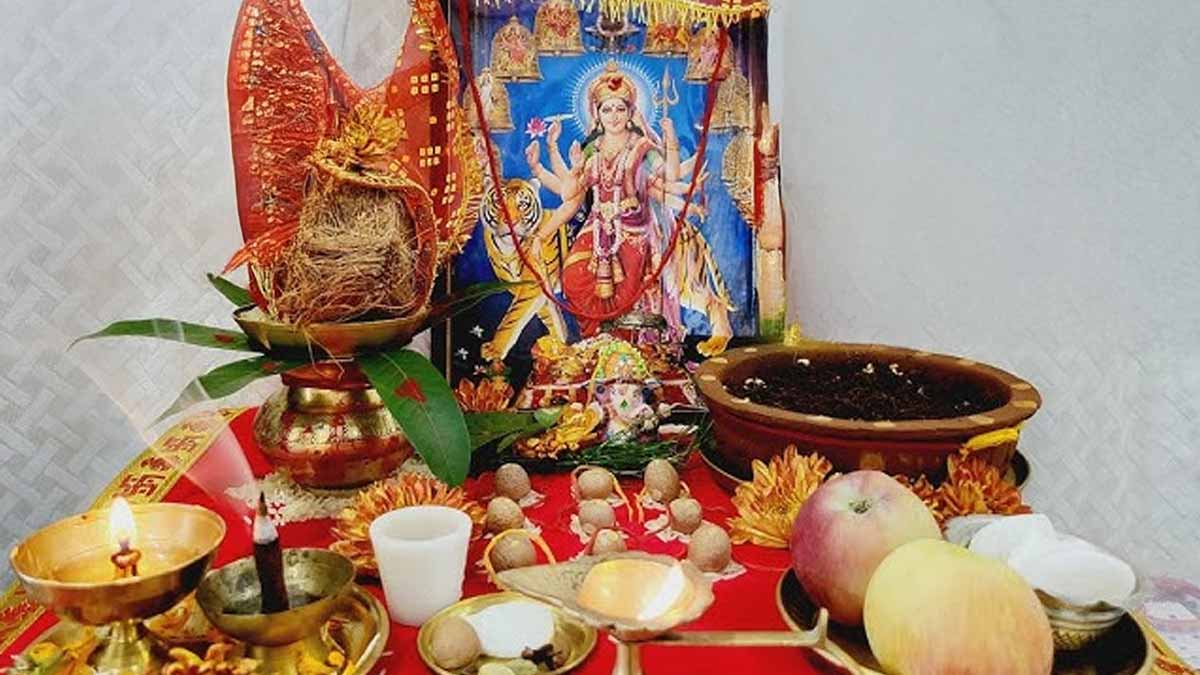 Chaitra Navratri Kalash Sthapana 2025 | नवरात्रि पूजा में कलश स्थापना से लेकर विसर्जन तक, इन सभी ...
