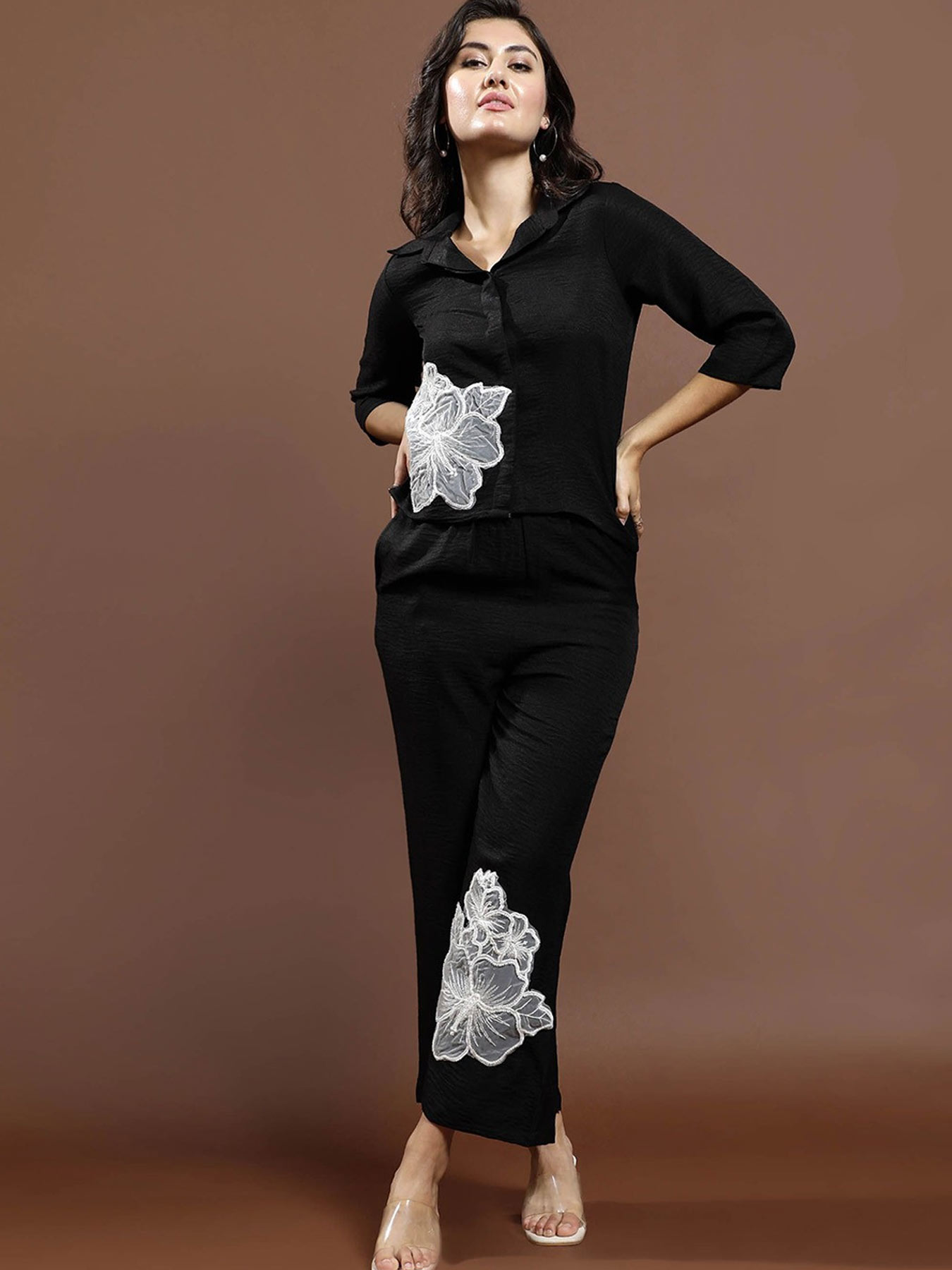 समर सीजन में कूल और कंफर्टेबल रहने के लिए अपने वार्डरोब में शामिल करें ...