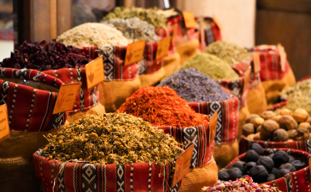 सस्ते मसाले खरीदने के लिए बेस्ट हैं भारत के ये मार्केट्स, आप भी करें ...