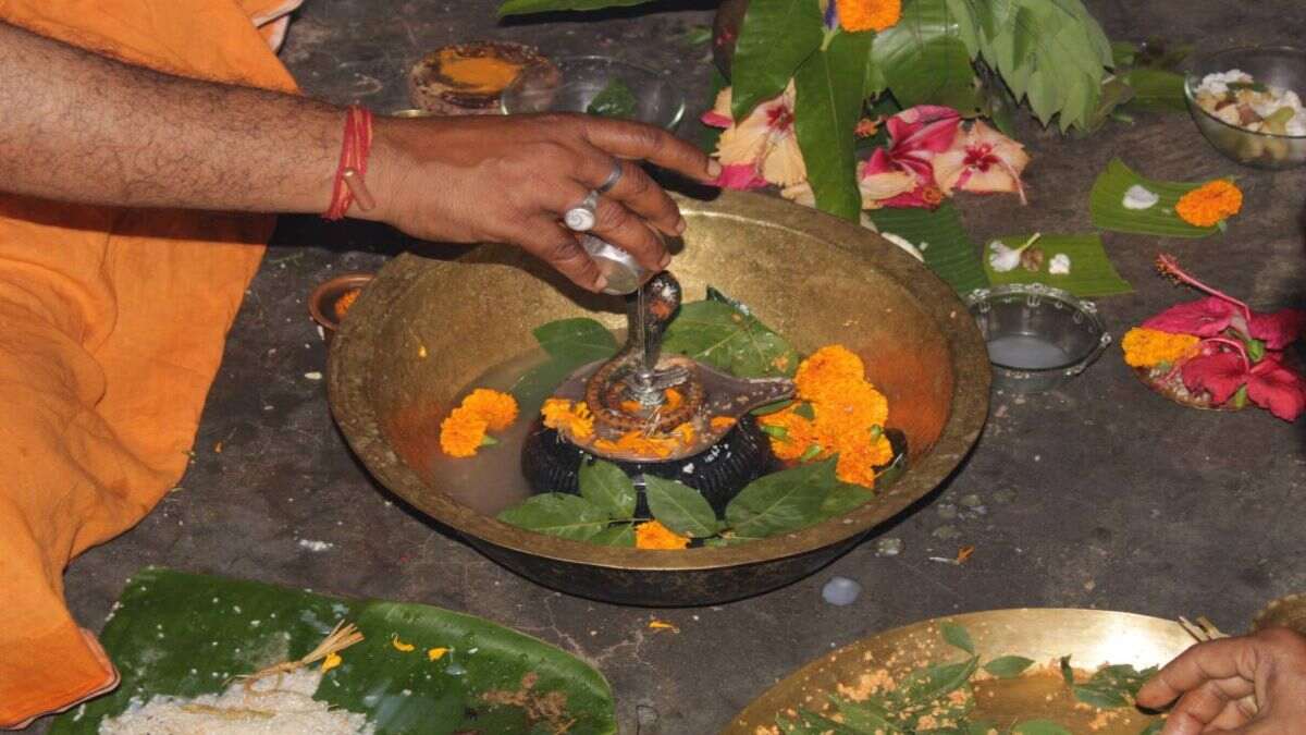 Ravi Pradosh Vrat Katha 2025 | रवि प्रदोष व्रत कथा | june ravi pradosh ...