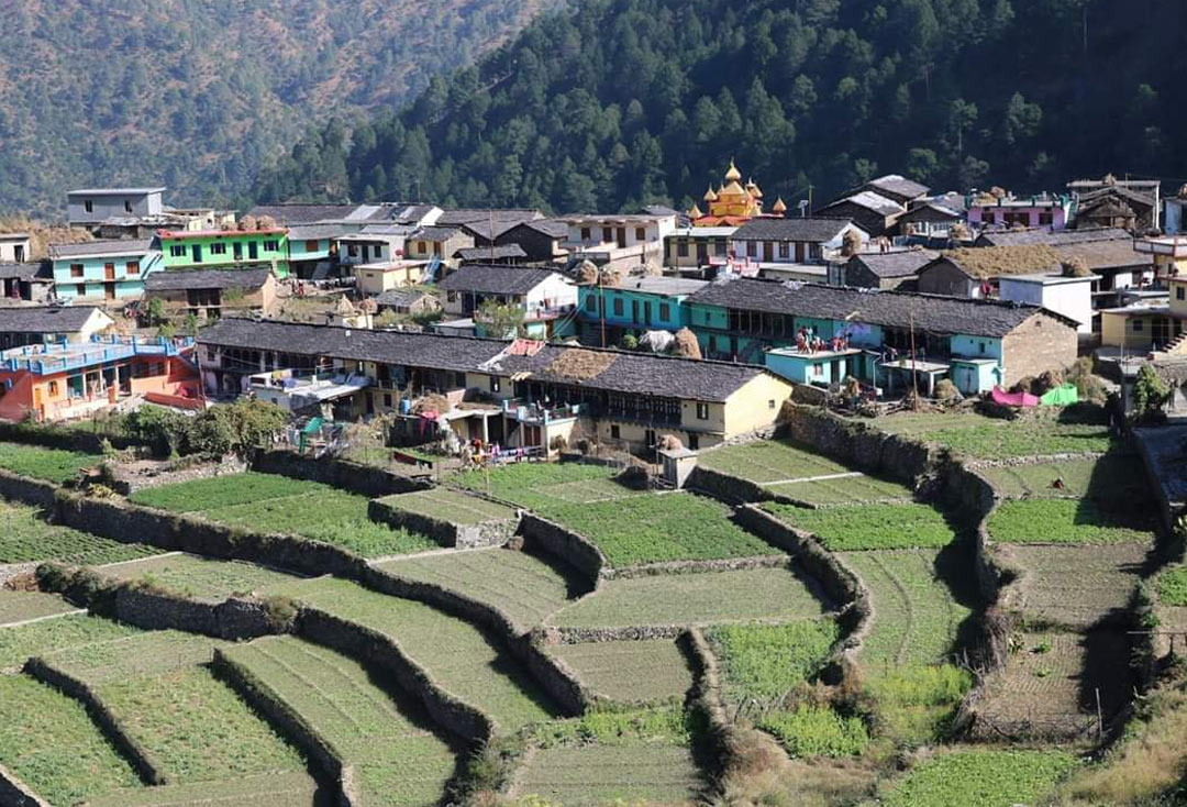 कैंची धाम से करीब 35 किमी स्थित यह जगह किसी स्वर्ग से कम नहीं, खूबसूरती ...