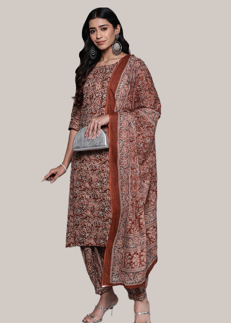 मानसून में दिखें खूबसूरत, स्टाइल करें सिंपल डिजाइन वाले 3 तरह के Salwar ...