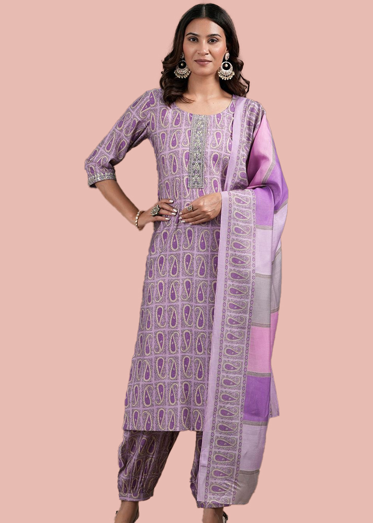 मानसून में दिखें खूबसूरत, स्टाइल करें सिंपल डिजाइन वाले 3 तरह के Salwar ...