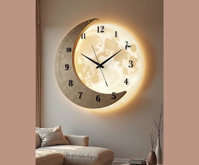 Living Room के ल‍िए बेस्‍ट हैं ये Wall Clock, बदल जाएगा कमरे का पूरा ...