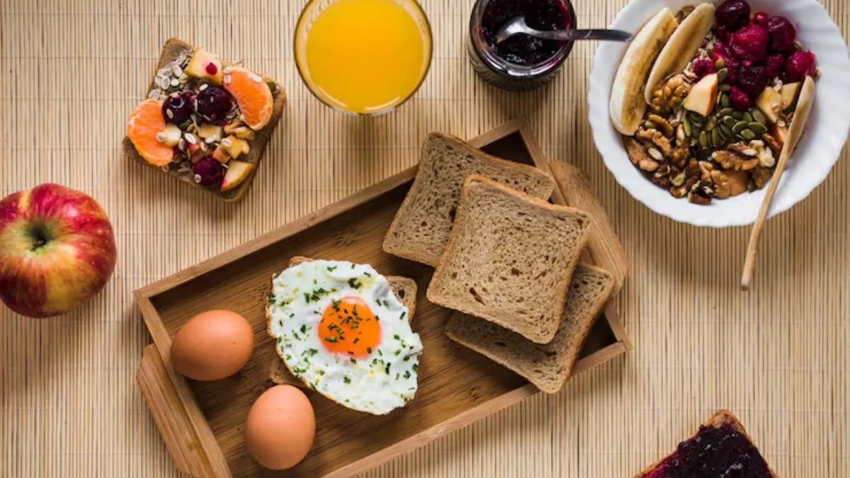 Low Calorie Breakfast: नाश्‍ते में ट्राई करें लो कैलोरी वाली ये रेस ...