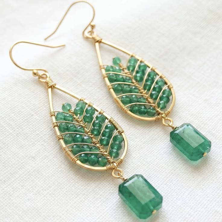 Boho Earring Designs: ट्रेंडी और यूनिक लुक के लिए बेस्ट हैं 'बोहो ...
