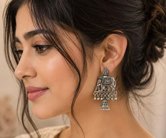Oxidized Ghungroo Earrings: ट्रेडिशनल आउटफ‍िट्स पर खूब जचेंगी ये ऑक् ...