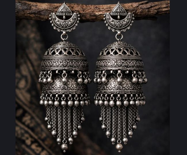 Oxidized Ghungroo Earrings: ट्रेडिशनल आउटफ‍िट्स पर खूब जचेंगी ये ऑक् ...