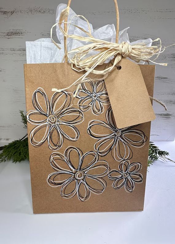Brown Paper Bag का लग गया है ढेर, कूड़ा भरने के बजाय इन 5 कामों में ...