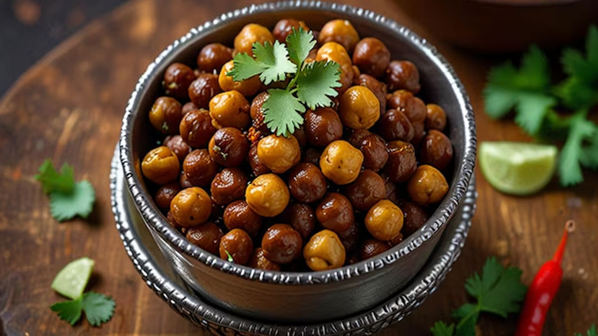 Boiled Black Chana Benefits for Female: रोज खाएं सिर्फ 1 कटोरी उबला ...