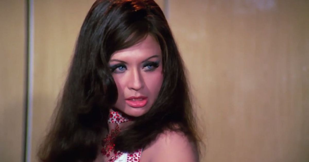 27 साल बड़ी उम्र के आदमी से की थी Helen ने शादी, पहले पति से पीछा ...