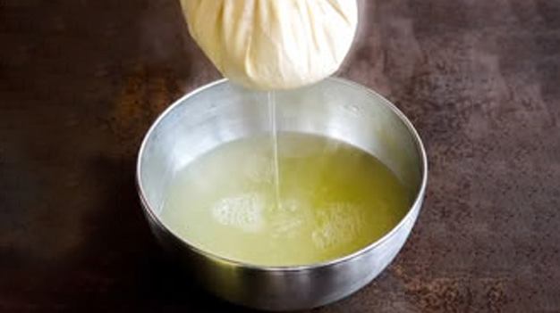 गर्मी में फट जाता है दूध? तो इस बार दही या पनीर नहीं बनाएं ये 2 खास चीज ...