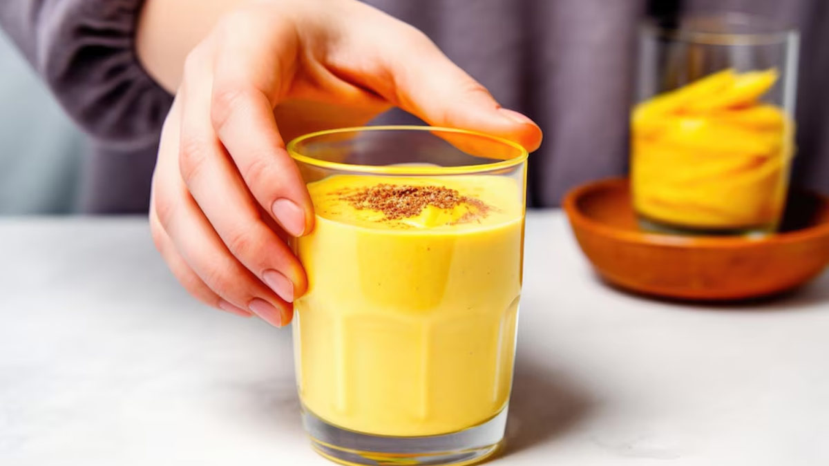 Food Influencer ने बताया Mango Shake बनाने का असली तरीका, स्वाद हो ...