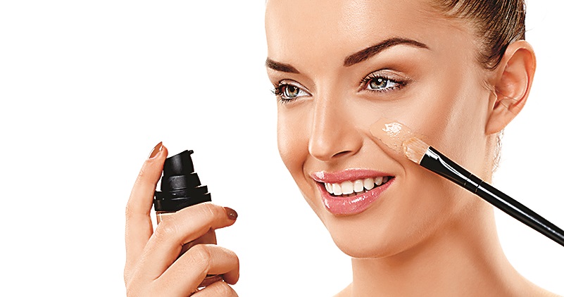 मिनटों में करें लुमिनस मेकअप | luminous makeup in minutes for glowing ...