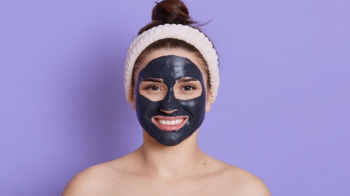 Charcoal Face Mask: பளிச்சென்று உங்கள் முகத்தை பார்க்க ஆசையா... இதோ ...