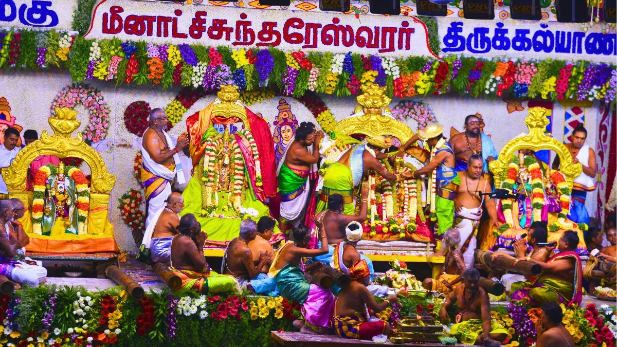 மீனாட்சி சுந்தரேஸ்வரர் திருக்கல்யாணம் கோலாகலம்-திருக்கல்யாணத்தால் ...
