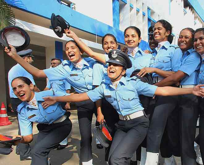 Female Pilots: India Has Maximum Women Pilots In The World | india has ... Female Pilots: India Has Maximum Women Pilots In The World | india has ...