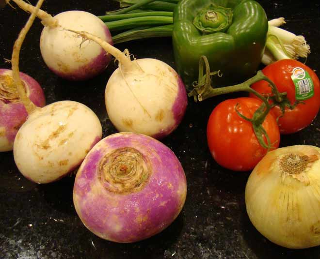 जानिए सर्दियों में शलगम का भर्ता घर पर बनाने की रेसिपी | recipe for ...