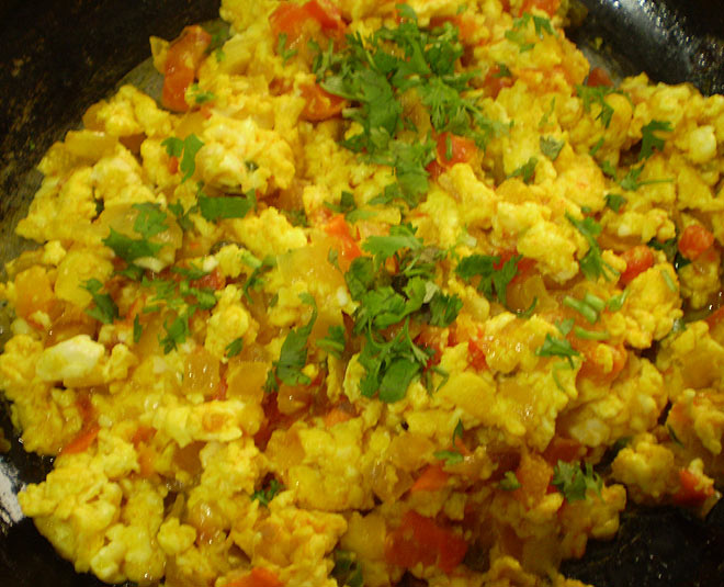 Parsi New Year 2019: Tasty Akoori Parsi Scrambled Eggs Recipe | parsi ...