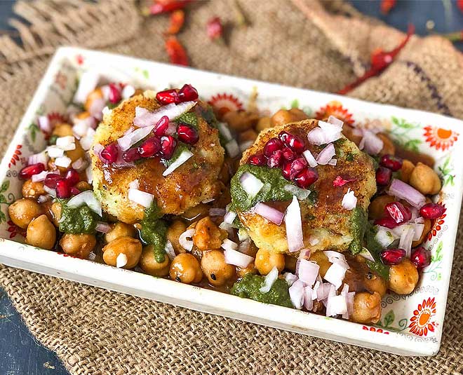 This Spicy And Delicious Chhole Tikki Will Only Take Your 10 Minutes ...