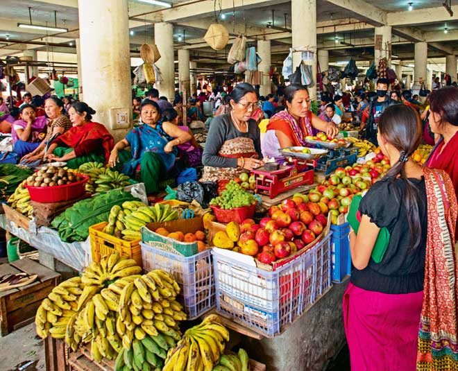 Manipur Ima Keithel 500 Year Old Largest Women Market | Herzindagi