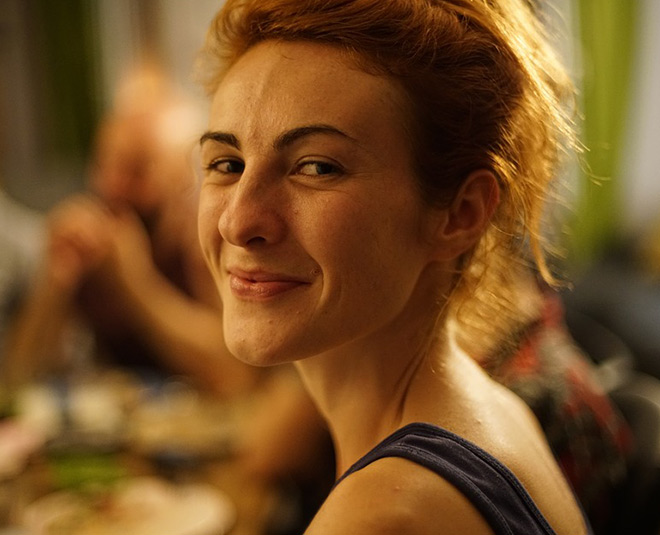 Ladies, Here’s Why You Need To LOL More! | Herzindagi