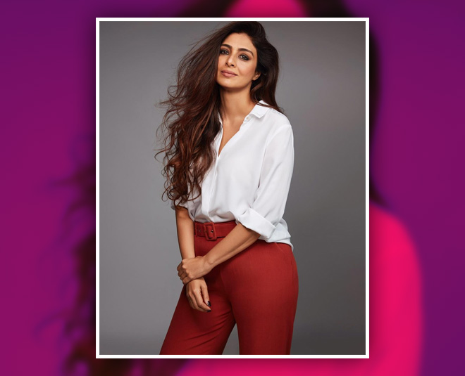 Get Inspired From Bollywood Actress Tabu 5 Stylish Looks To Amp Up Your ...