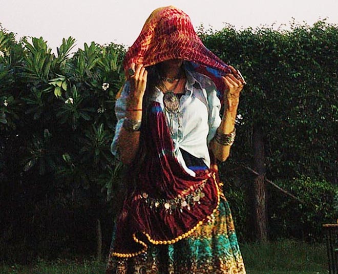 Women Should Come Out Of Their Veil And Play Constructive Role In ...