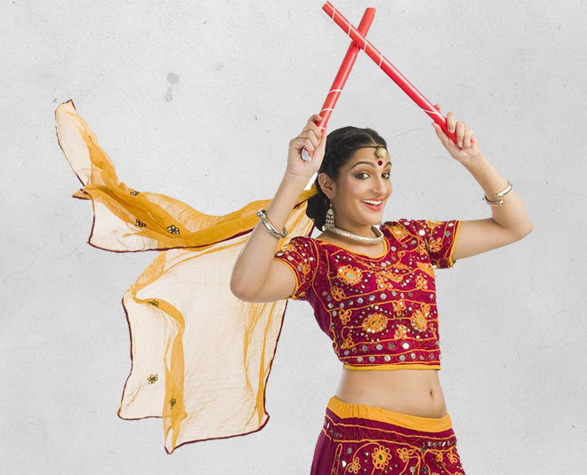 Carry These Things If You Are Playing Dandiya | carry these things if ...
