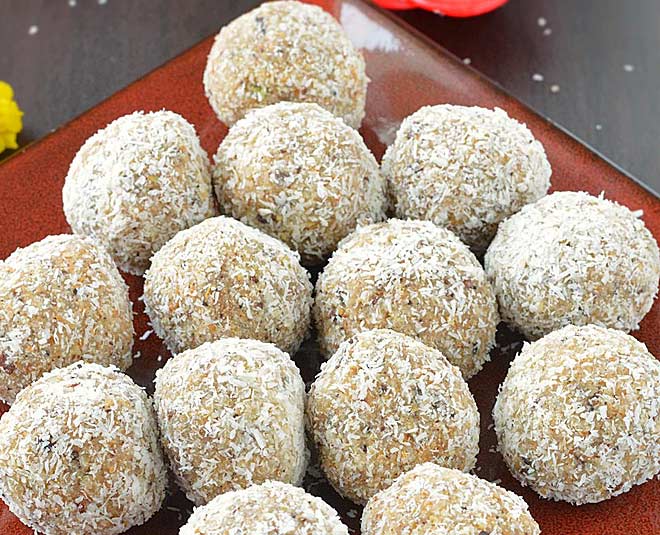 Navratri Special: Easy Recipe for Sabudana Ladoo-नवरात्रि में कुछ मीठा ...