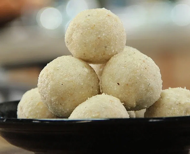 Navratri Special: Easy Recipe for Sabudana Ladoo-नवरात्रि में कुछ मीठा ...