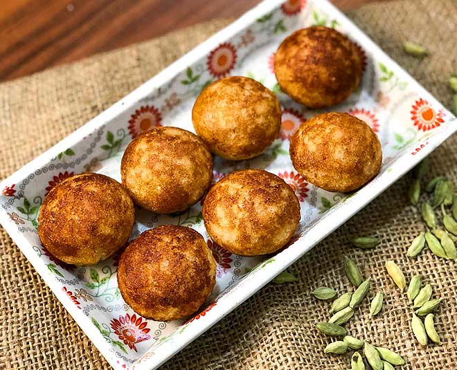 South Indian Sweet Dish Nei Appam Easy Homemade Recipe | south indian ...